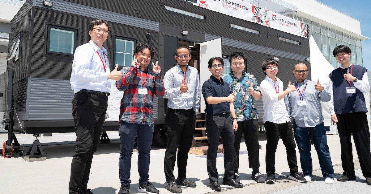 Using AI and Robots to Support Health and Realize Dreams | TOKYO ...