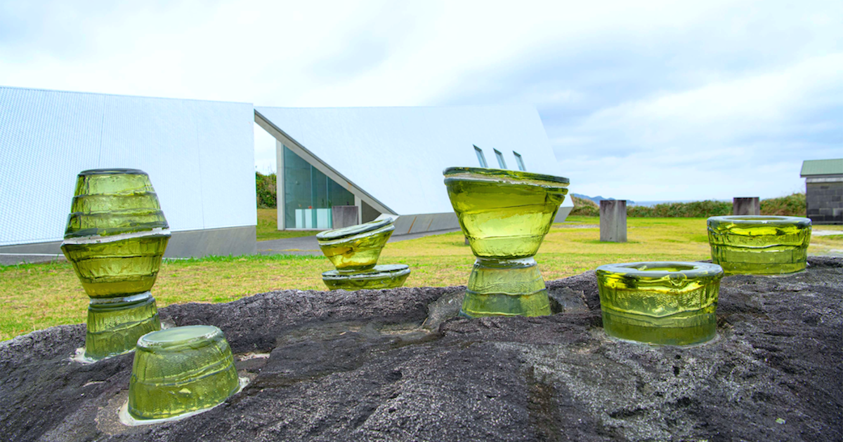 Niijima Island: Stone, Sculptures, Surf—and Glass | TOKYO UPDATES [The ...